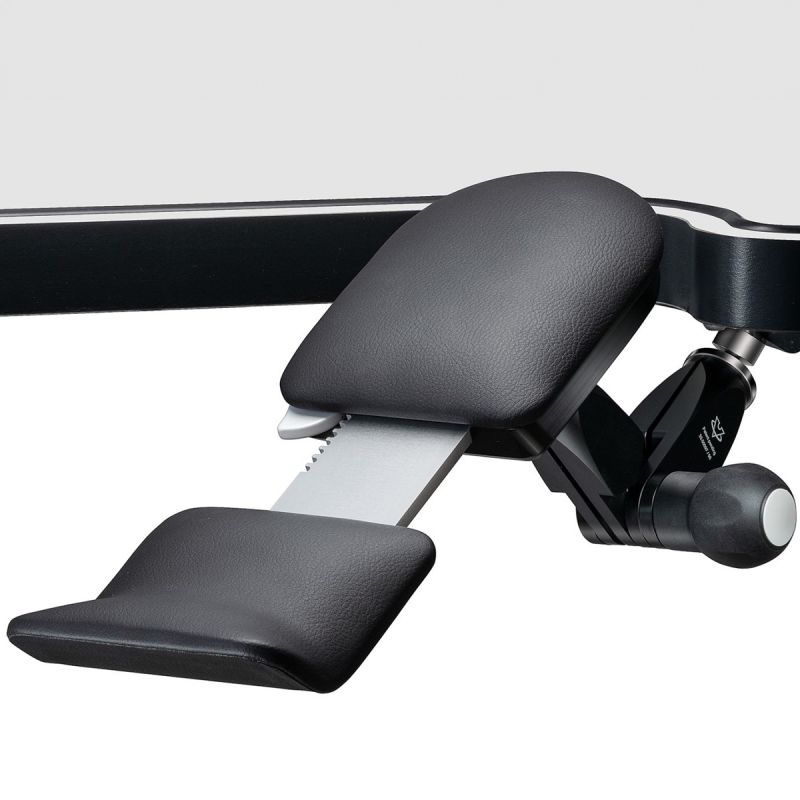 Arm rests for workbenches